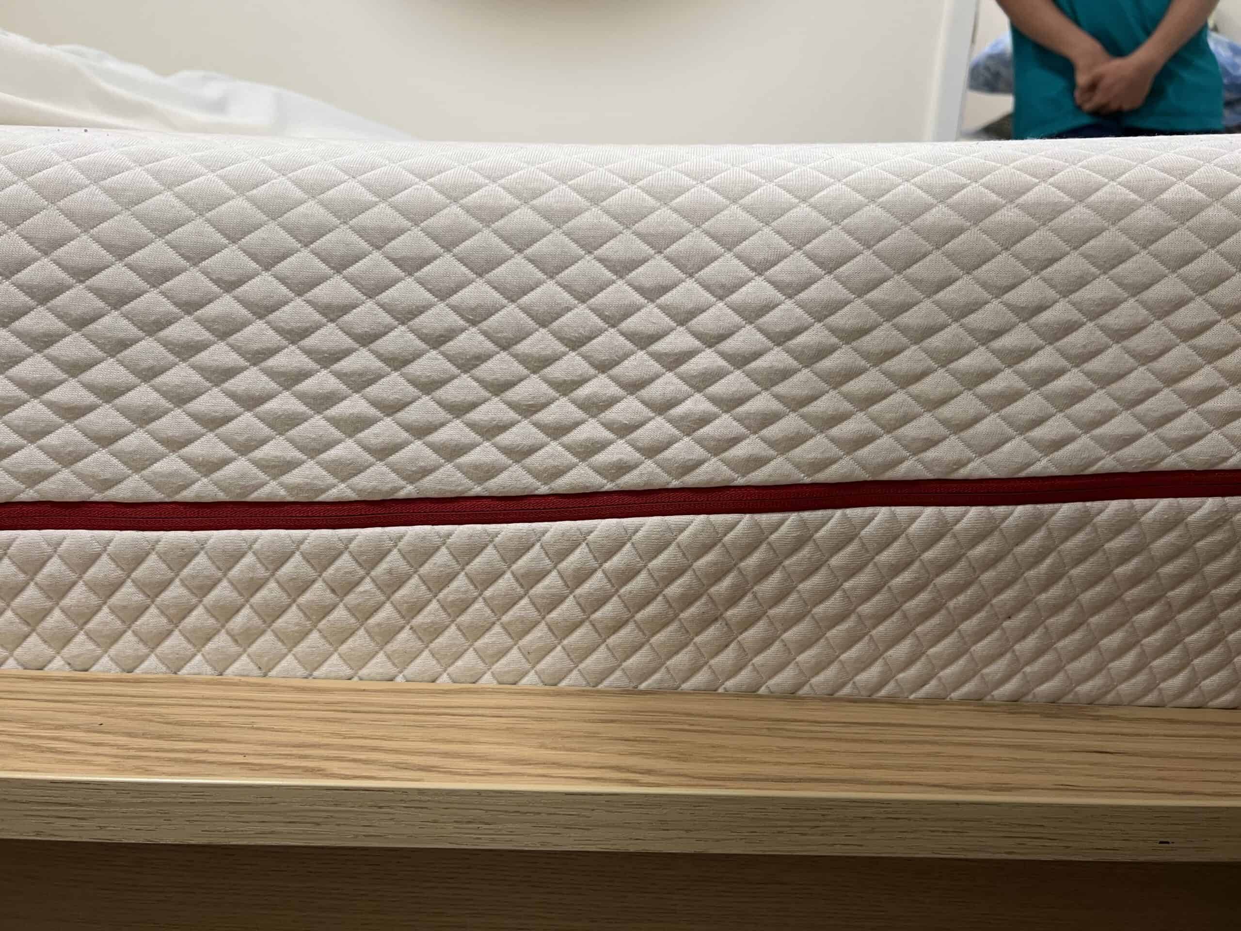Douglas Original Mattress Review - Slumber.ca